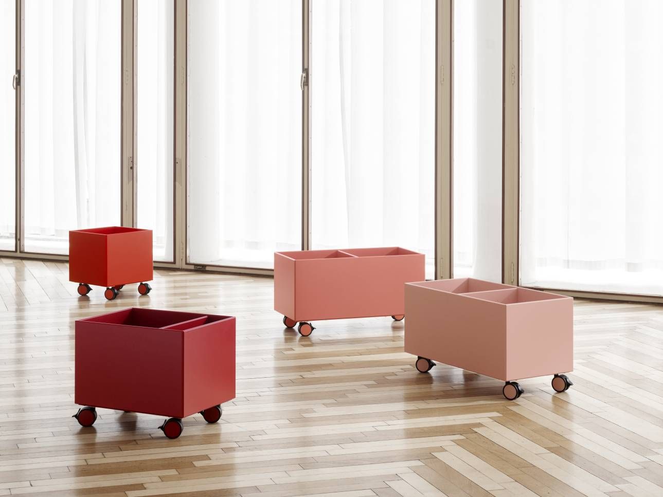 Colour Box III Aufbewahrungsbox auf Rollen Montana | Ruby 167 | MONTANA BOX III S1162 167